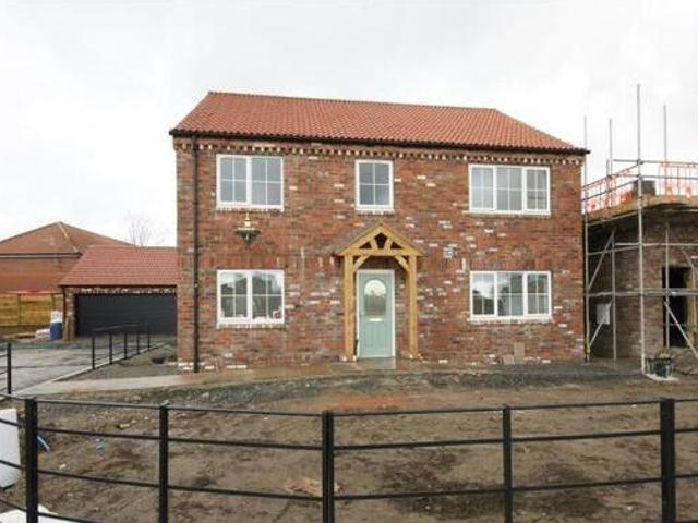 4 Bedroom Detached House For Sale In Riverside