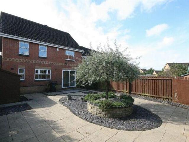 4 bedroom detached house for sale in Riverstone Way, Hunsbury Meadows, Northampton, NN4