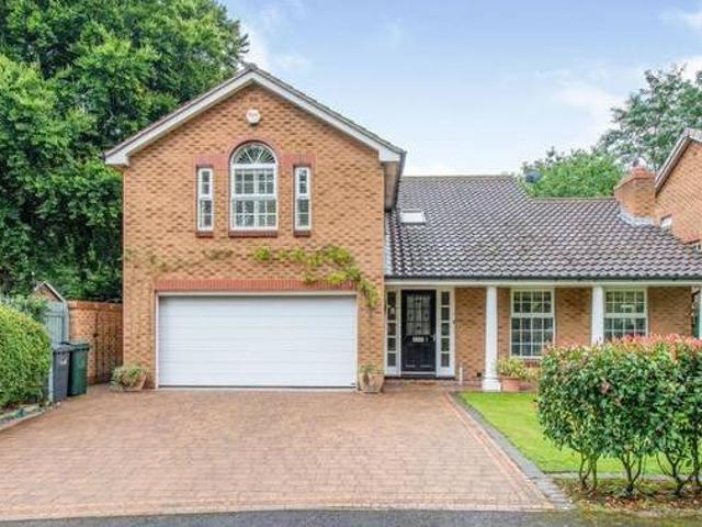 4 bedroom detached house for sale in Richmond Lane Bawtry Doncaster DN10
