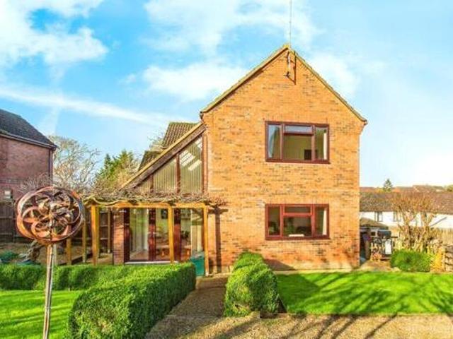 4 Bedroom Detached House For Sale In Ringstead