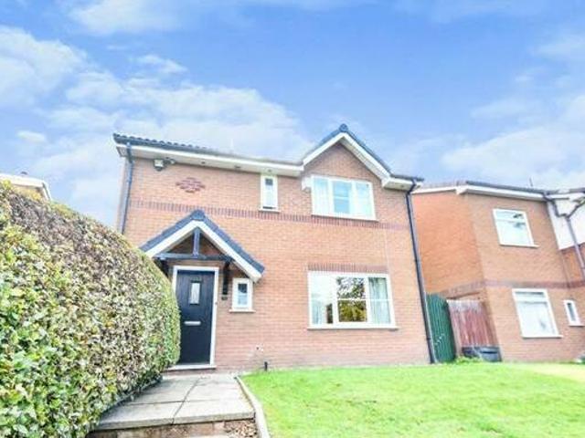 4 bedroom detached house for sale in Ringstone Close Prestwich M25