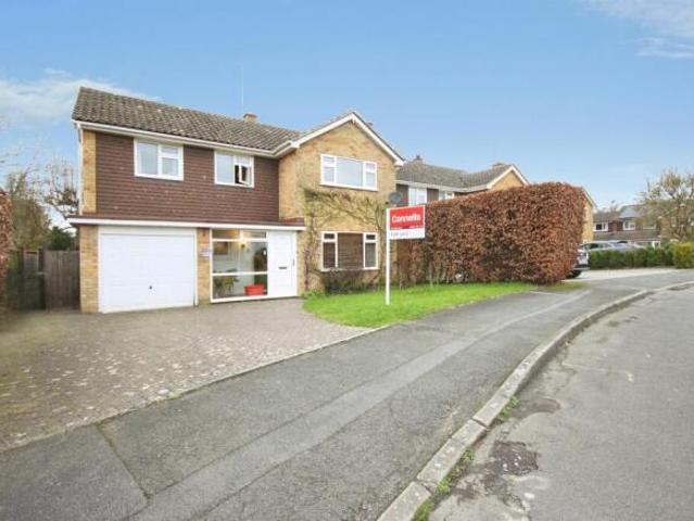 4 bedroom detached house for sale in Risdale Close, Leamington Spa, CV32