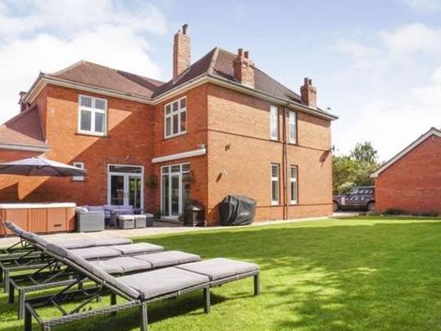 4 bedroom detached house for sale in Riseholme Road Lincoln LN1 LN1