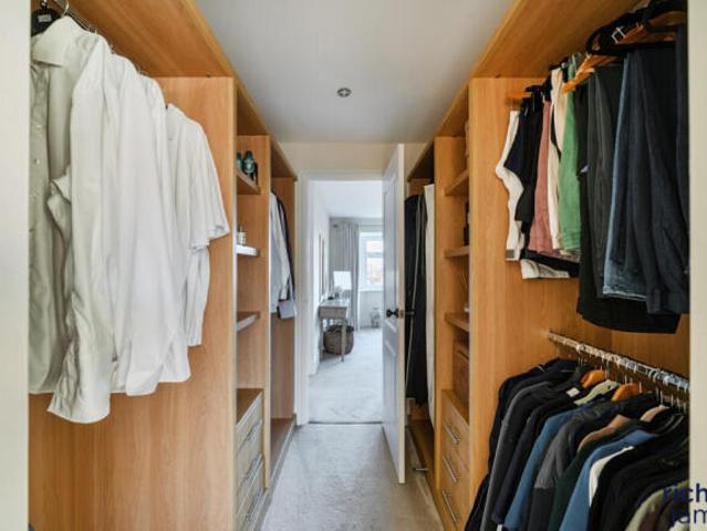 4 bedroom detached house for sale in Ruby Close, Swindon, SN25