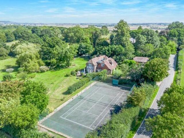 4 Bedroom Detached House For Sale In Ruckinge