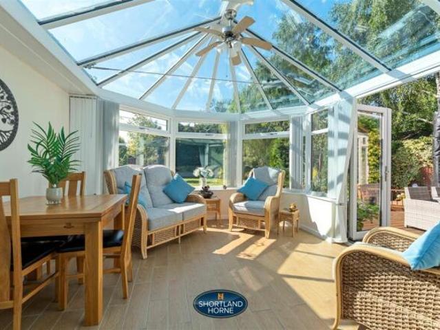 4 bedroom detached house for sale in Rugby Road, Binley Woods, Coventry, CV3