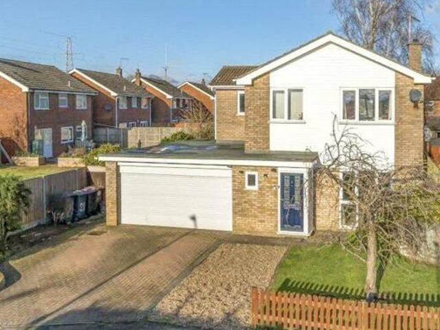 4 Bedroom Detached House For Sale In Ruskington, Sleaford