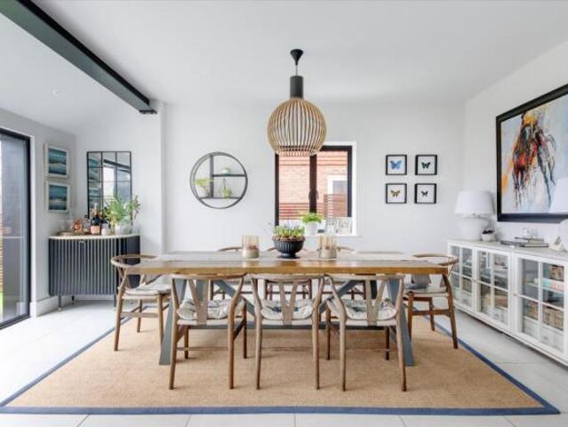 4 bedroom detached house for sale in Rustwick, Tunbridge Wells, Kent TN4