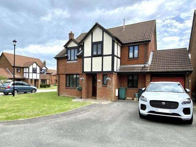 4 Bedroom Detached House For Sale In Ryde