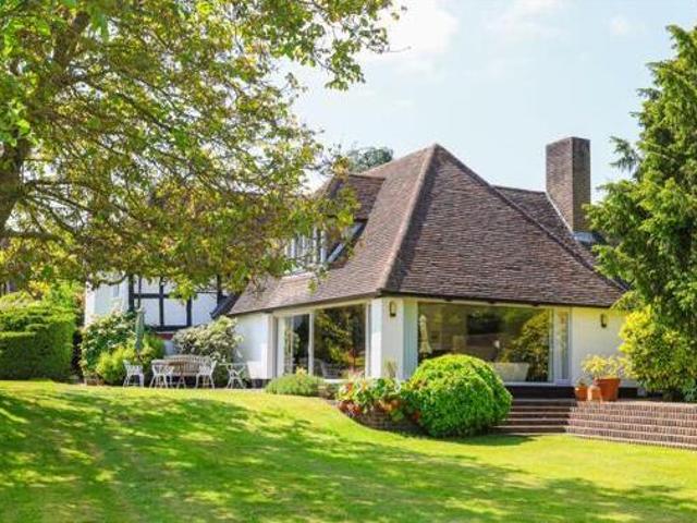 4 Bedroom Detached House For Sale In Woking, Surrey