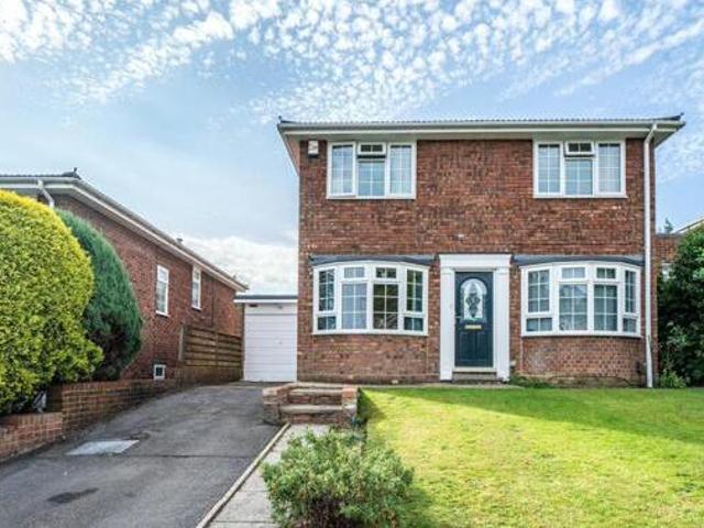 4 Bedroom Detached House For Sale In Woking, Surrey
