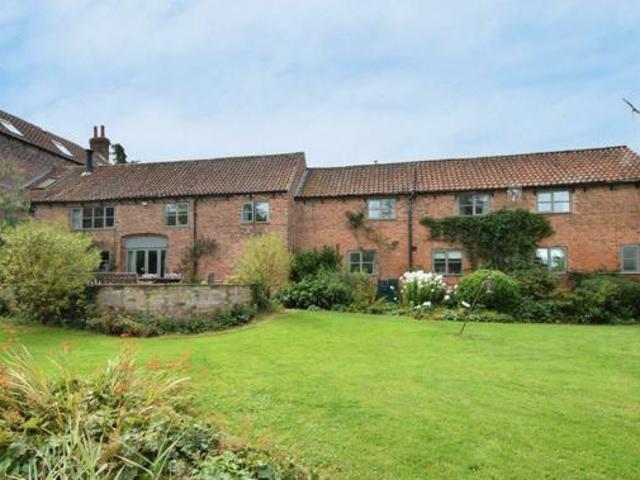 4 Bedroom Detached House For Sale In Woodborough, Nottinghamshire