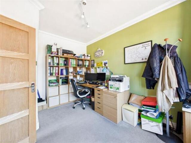 4 bedroom detached house for sale in Woodbridge Road East, Ipswich, Suffolk, IP4