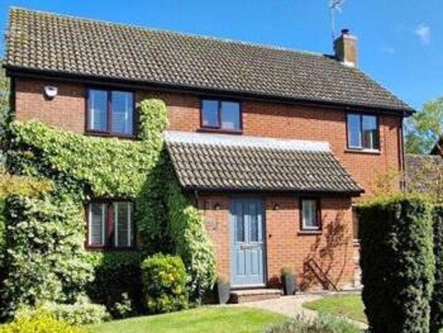 4 Bedroom Detached House For Sale In Woodbridge, Suffolk