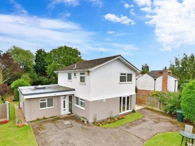 4 Bedroom Detached House For Sale In Woodchurch, Ashford