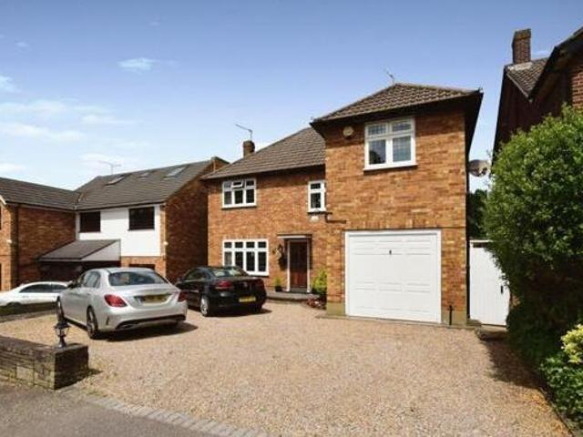 4 Bedroom Detached House For Sale In Woodford Green