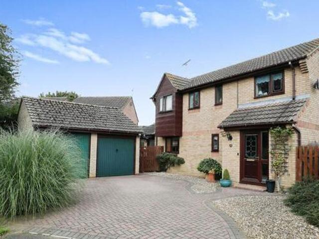 4 Bedroom Detached House For Sale In Woodford Halse