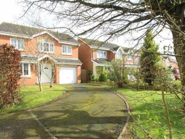 4 Bedroom Detached House For Sale In Woodford Halse, Northamptonshire