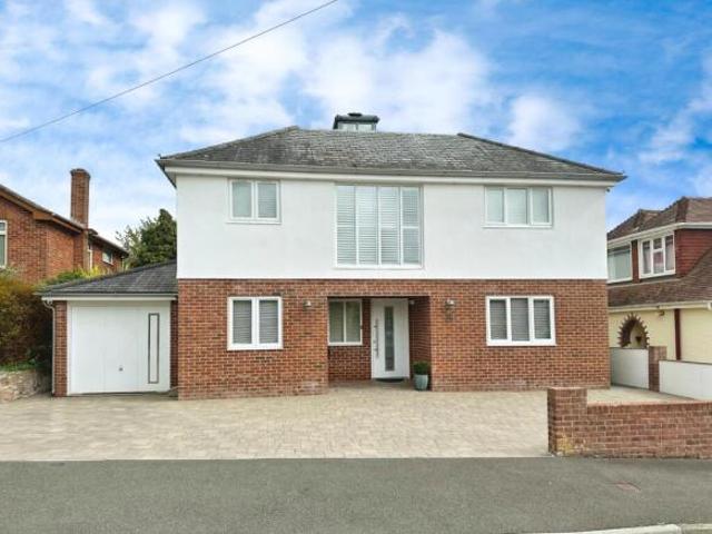 4 bedroom detached house for sale in Woodland Road, Exeter, EX1