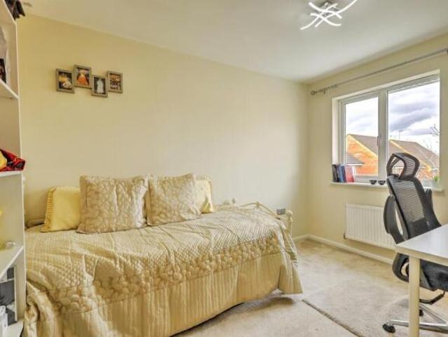 4 bedroom detached house for sale in Woodlands, Grange Park, Northampton, NN4