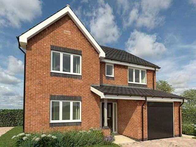 4 Bedroom Detached House For Sale In Woodlands Road