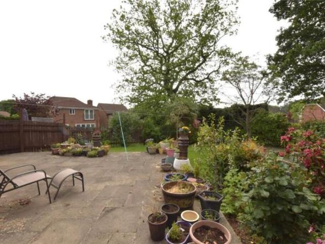 4 bedroom detached house for sale in Woodlea Croft, Meanwood, Leeds, West Yorkshire, LS6