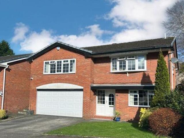 4 Bedroom Detached House For Sale In Woodley