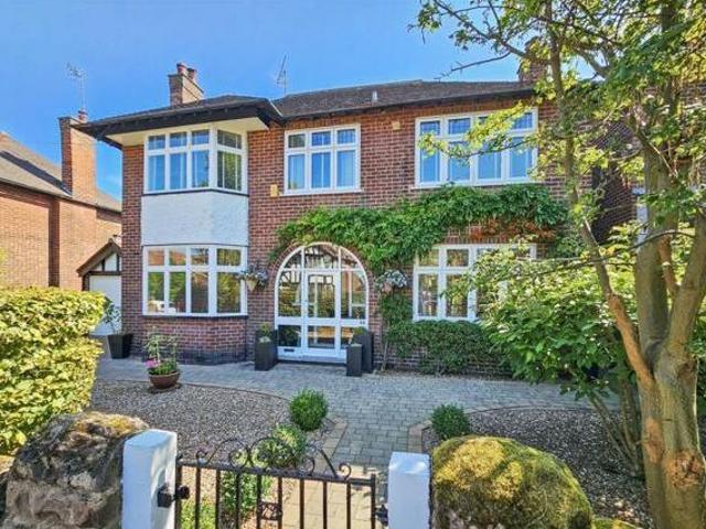 4 Bedroom Detached House For Sale In Woodthorpe