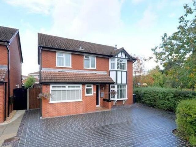 4 bedroom detached house for sale in Woolmer Close Birchwood Warrington WA3 WA3