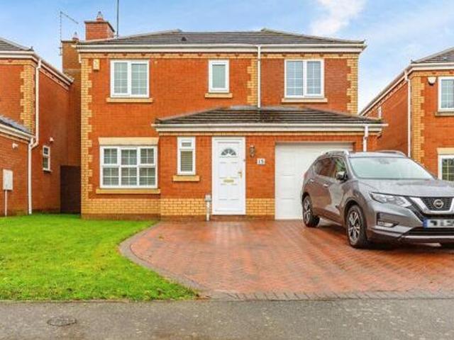 4 Bedroom Detached House For Sale In Wootton