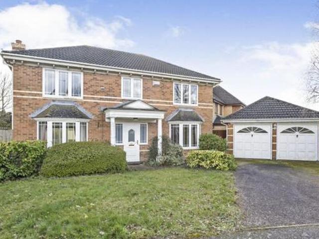 4 Bedroom Detached House For Sale In Wootton