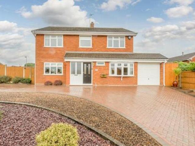 4 Bedroom Detached House For Sale In Wordsley