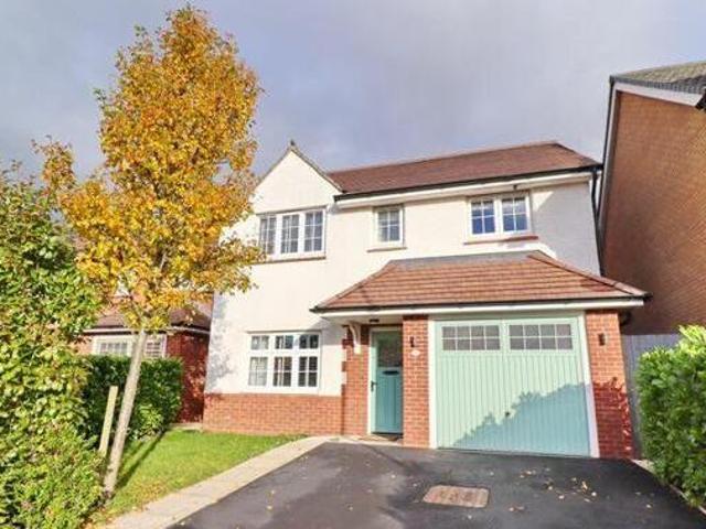 4 Bedroom Detached House For Sale In Worsley