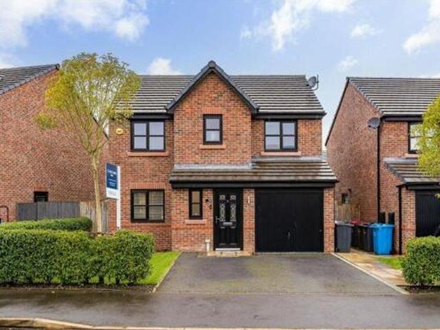 4 Bedroom Detached House For Sale In Worsley, Manchester