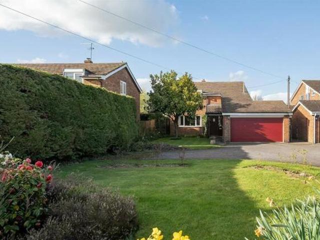 4 Bedroom Detached House For Sale In Worton