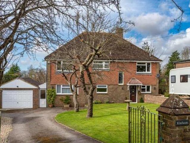 4 Bedroom Detached House For Sale In Worthing, West Sussex