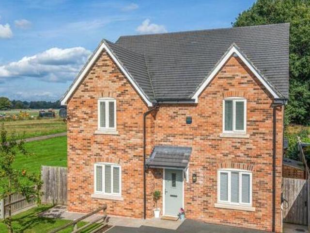 4 Bedroom Detached House For Sale In Waters Upton, Telford