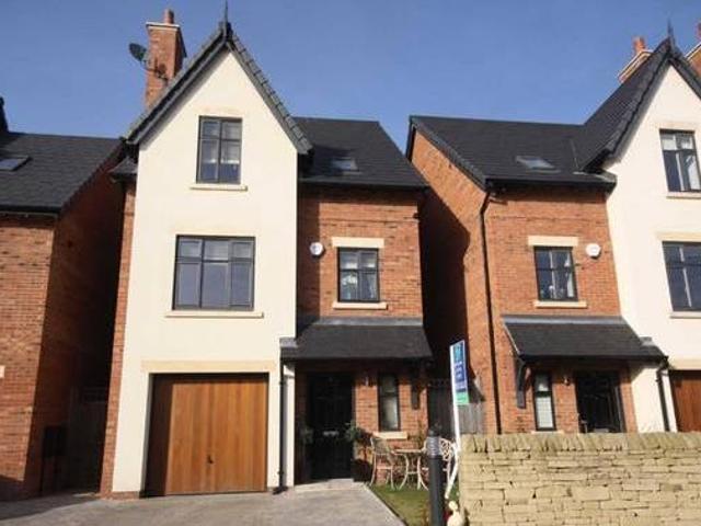 4 bedroom detached house for sale in Waters Way Worsley M28 M28