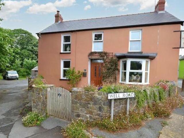 4 Bedroom Detached House For Sale In Waterston