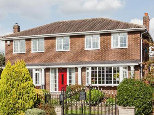 4 Bedroom Detached House For Sale In Wakefield, West Yorkshire