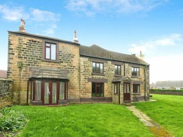 4 Bedroom Detached House For Sale In Wakefield, West Yorkshire