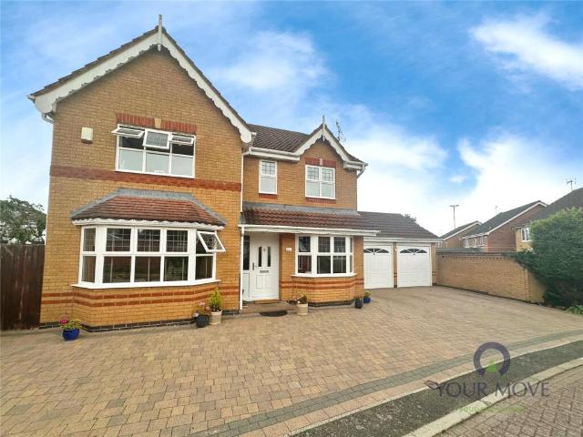 4 bedroom detached house for sale in Wakeling Close, Whetstone, Leicester, Leicestershire, LE8