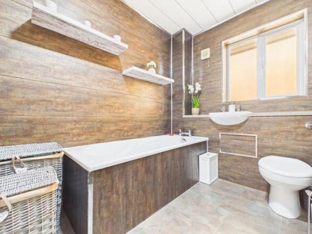 4 bedroom detached house for sale in Walnut Gate, Cambuslang, Glasgow, G72