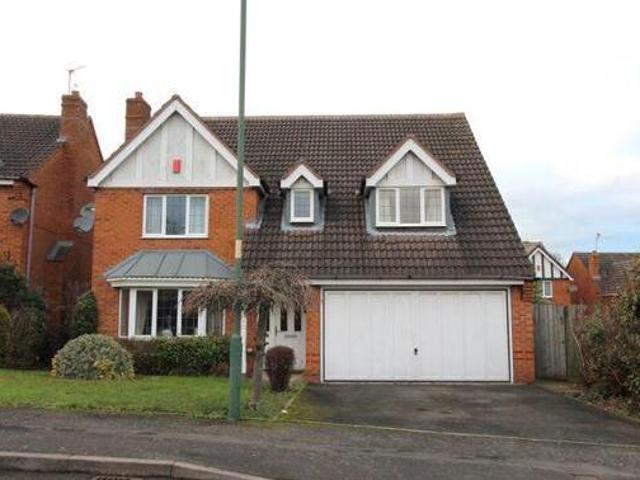 4 Bedroom Detached House For Sale In Walsall