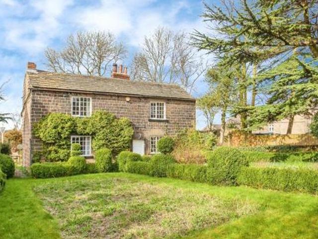 4 Bedroom Detached House For Sale In Walton