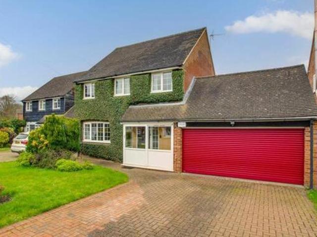 4 Bedroom Detached House For Sale In Walters Ash