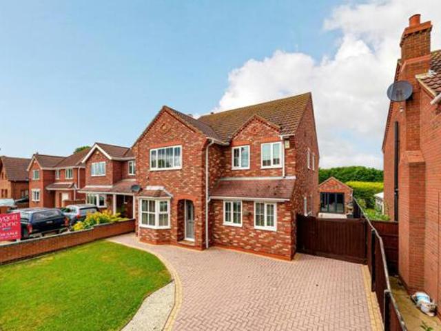 4 Bedroom Detached House For Sale In Waltham, Grimsby