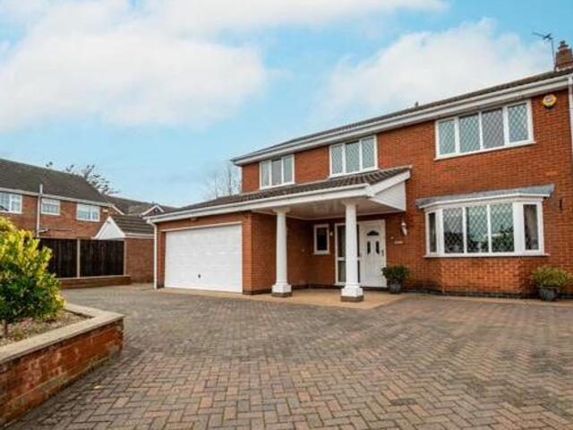 4 Bedroom Detached House For Sale In Waltham, N.e. Lincolnshire