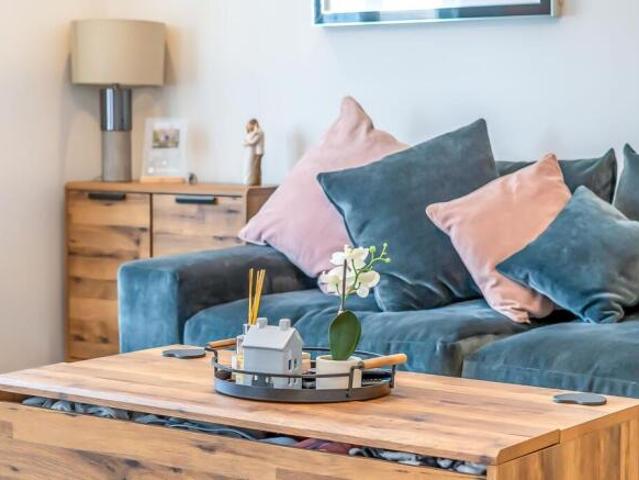 4 bedroom detached house for sale in Waratah Drive, Chislehurst, BR7