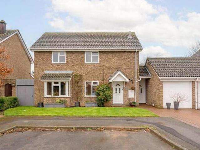 4 Bedroom Detached House For Sale In Warboys